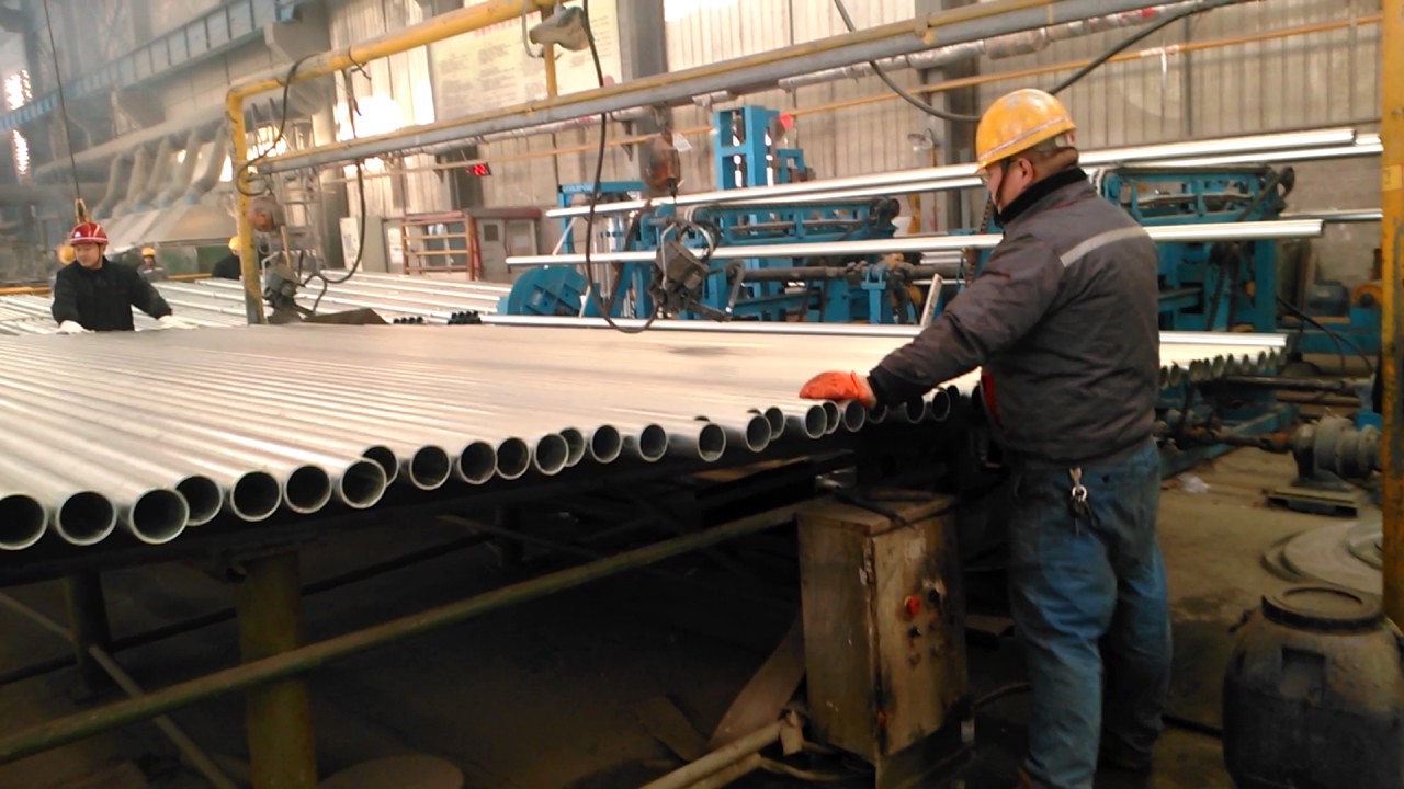 auto-matic pipe stacking machine-76圆管 - YouTube