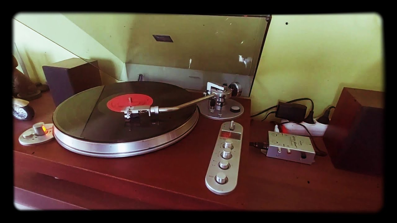 Gramofon UNITRA Adam GS-420 mechanizm powrotu ramienia - YouTube