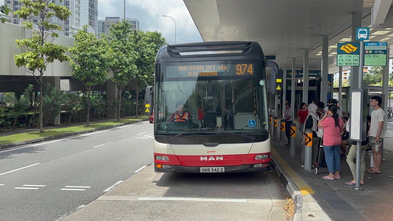 SMRT Buses MAN NL323F A22 (Batch 1) SMB342Z on Service 974 departing ...