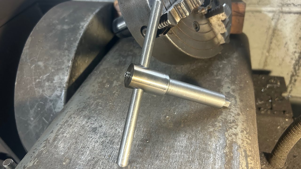 Scratch built lathe chuck key - YouTube