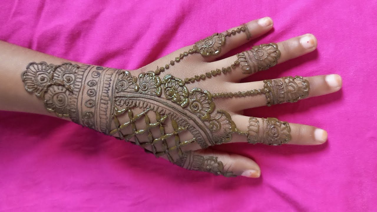 Simple Mehandi Design | Back Hand Mehandi Design| Karvachauth Mehandi ...