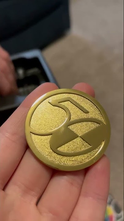 UNO 50th Anniversary Edition Unboxing - YouTube