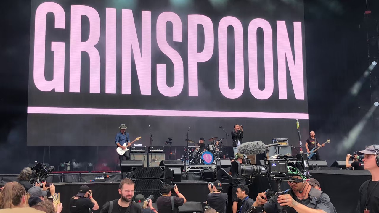 Grinspoon Chemical Heart - Fire Fight Australia Concert ANZ Stadium ...