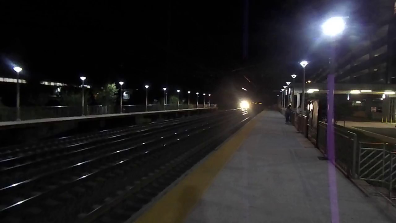 NJ Transit Express Train 3969 Arriving at Hamilton Station - YouTube