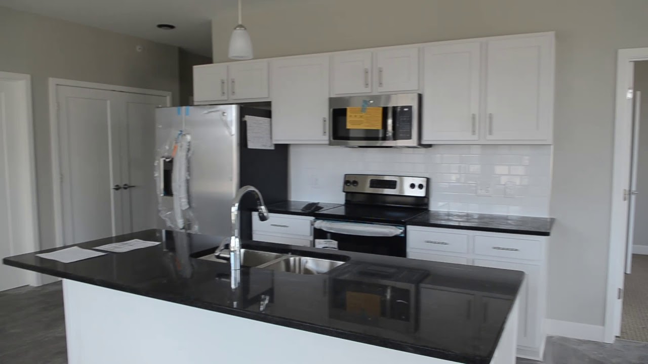 Walkthrough of Lofts on Louis - YouTube