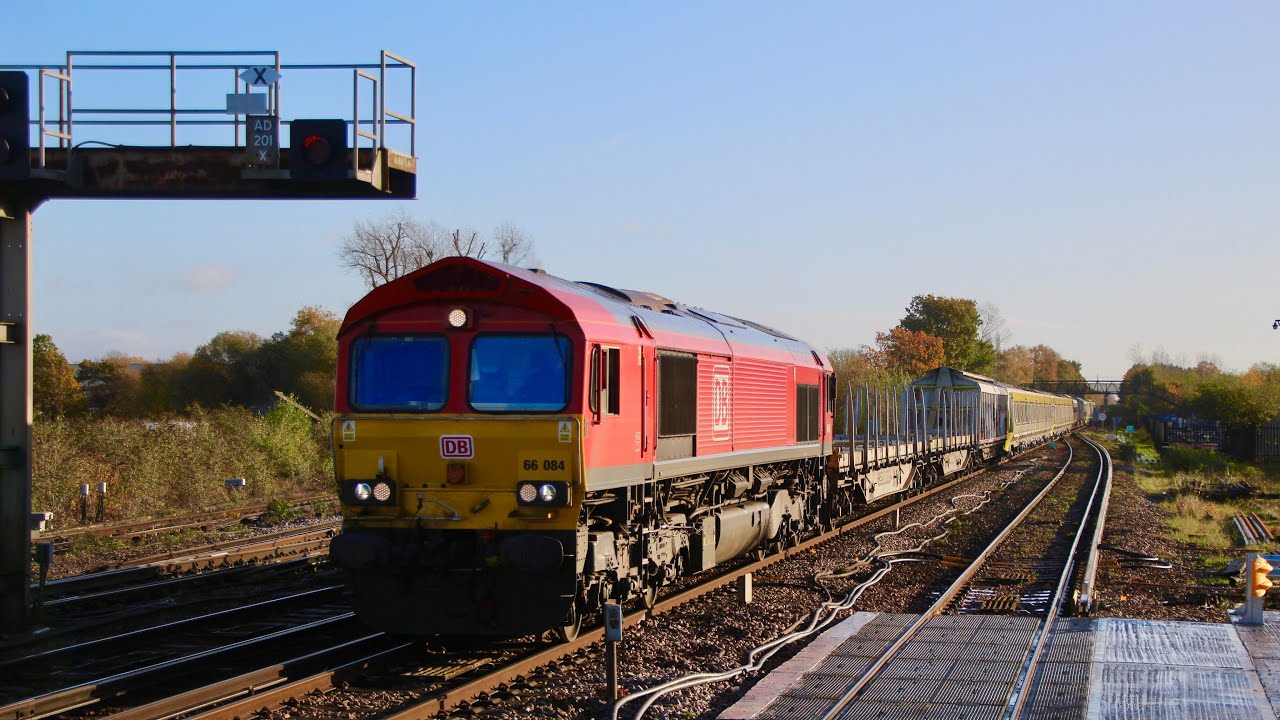 DB Cargo 66084 delivering THREE brand new Merseyrail Class 777s at ...