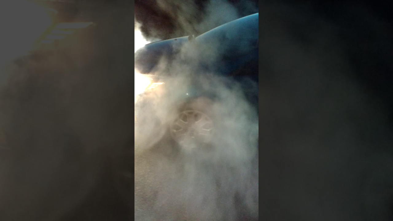 2013 ford focus burnout - YouTube