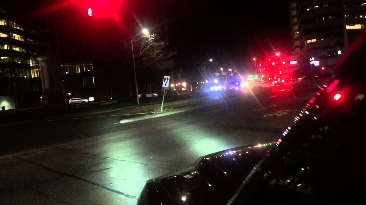 Police responding fast - YouTube
