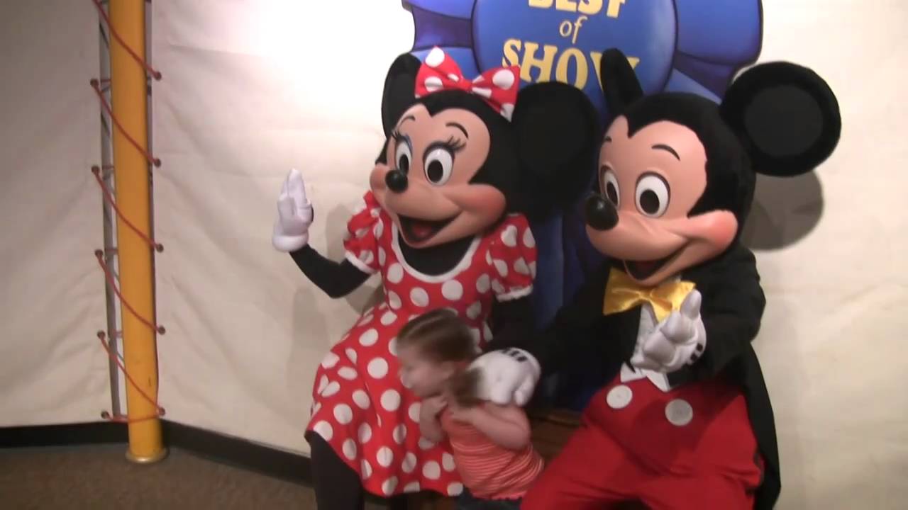 Sarah with Mickey and Minnie! - YouTube