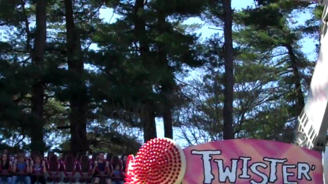 Twister Six Flags New England - YouTube