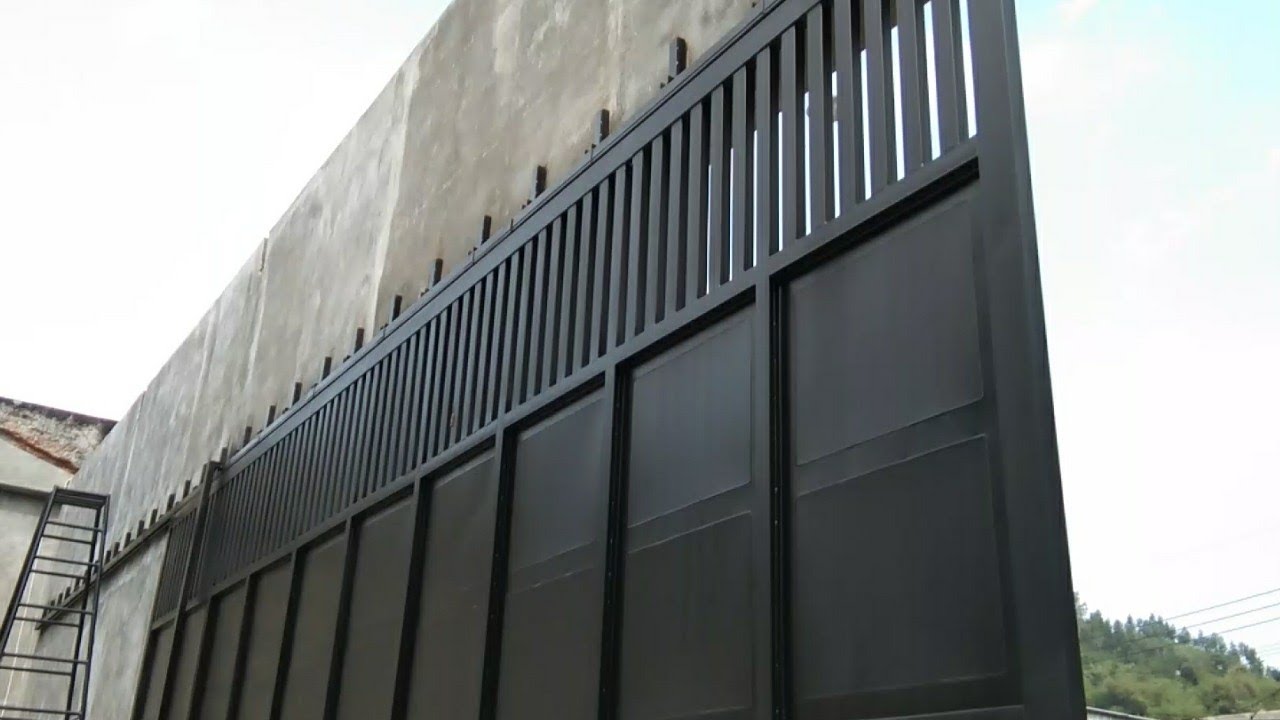 PINTU GUDANG Model Sliding Gantung4X8Meter,,,Rel henderson kw - YouTube