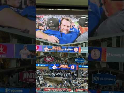 Chris Taylor Receives 3rd Dodgers World Series Ring, Catches Son’s First Pitch | ドジャース