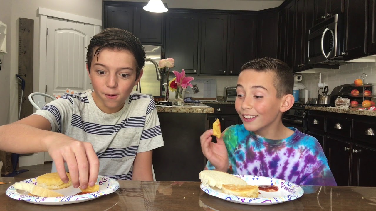 EXTRA EXTRA EXTRA HOT SAUCE CHALLENGE - YouTube