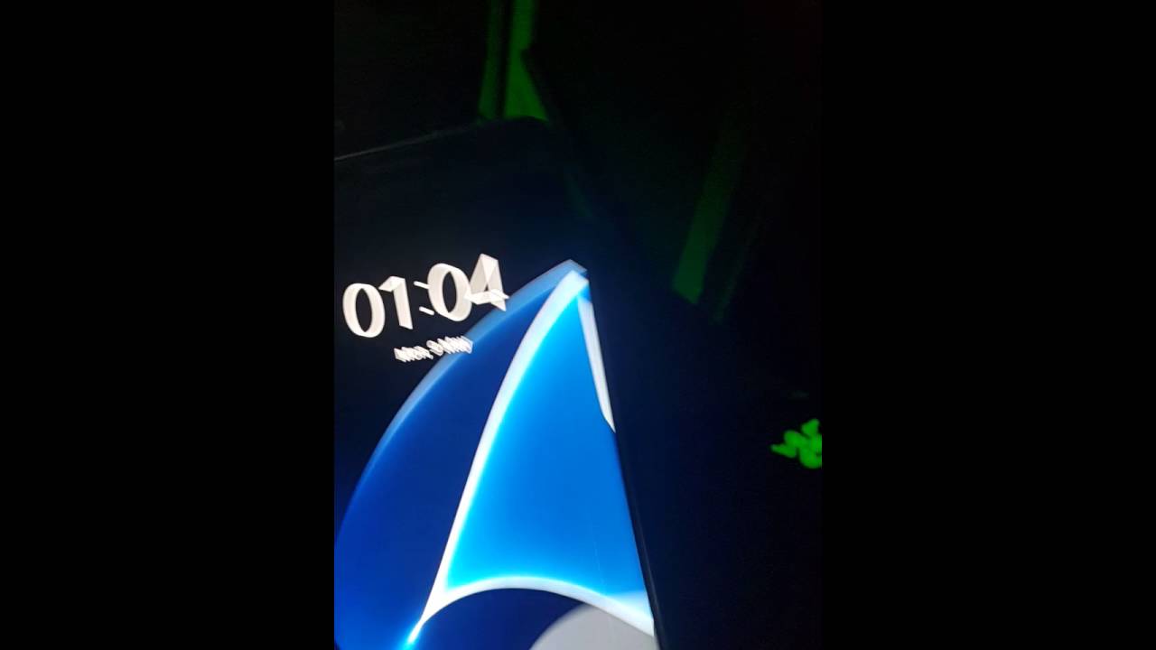 Galaxy S7 edge vertical green line - YouTube