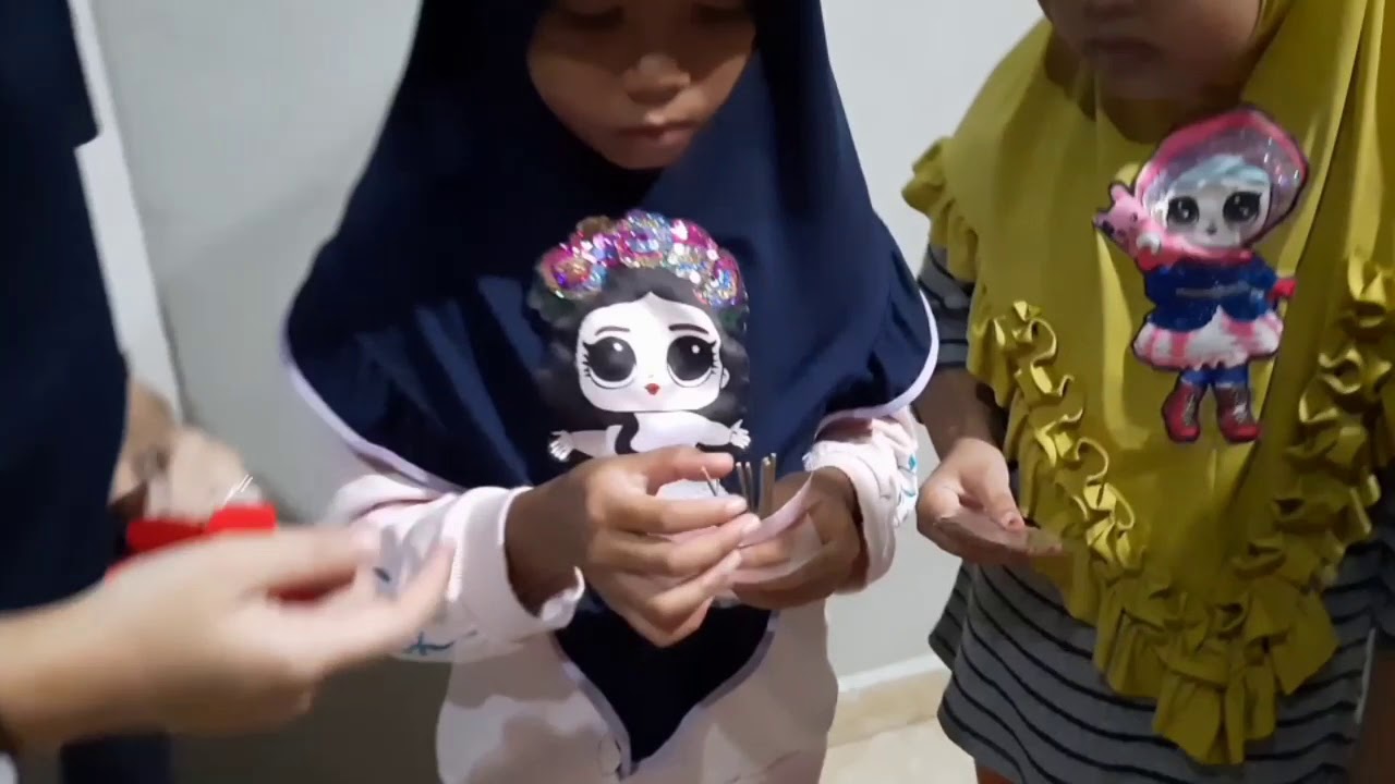 11. ANIK SUNDARI (PERMAINAN SAINTIFIK "FUN THINKERS BOARD") - YouTube