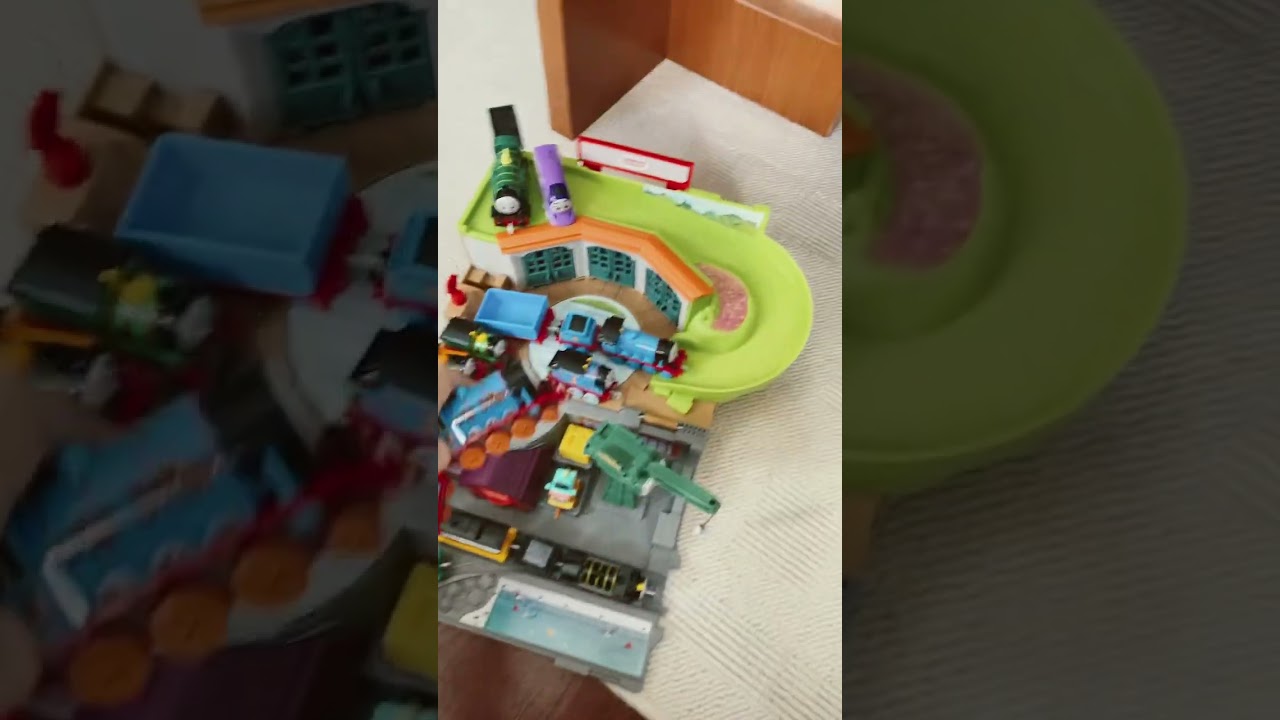 Thomas and Friends All Engines Go Sodor Take Along Set - YouTube