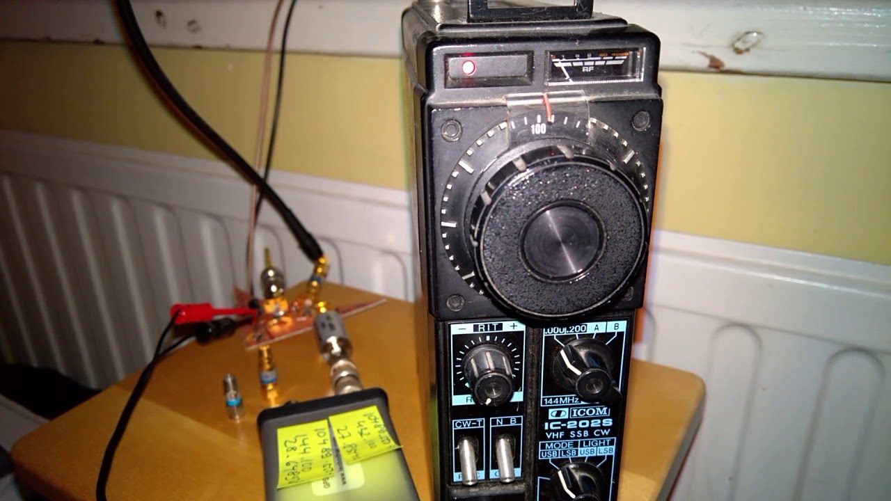 QO-100, no dish, ICOM IC-202S as the direct 2m IF - YouTube