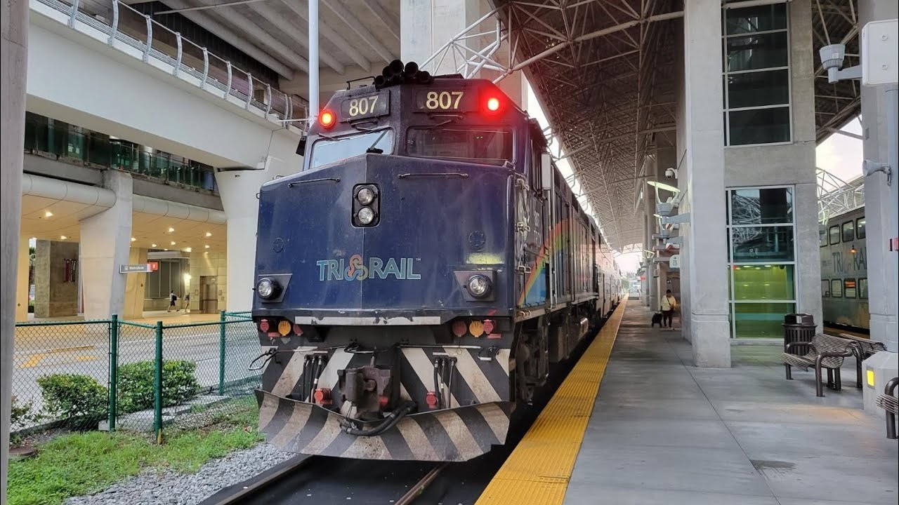 Tri Rail Railfaning at Miami Airport Station with lots of horns ...