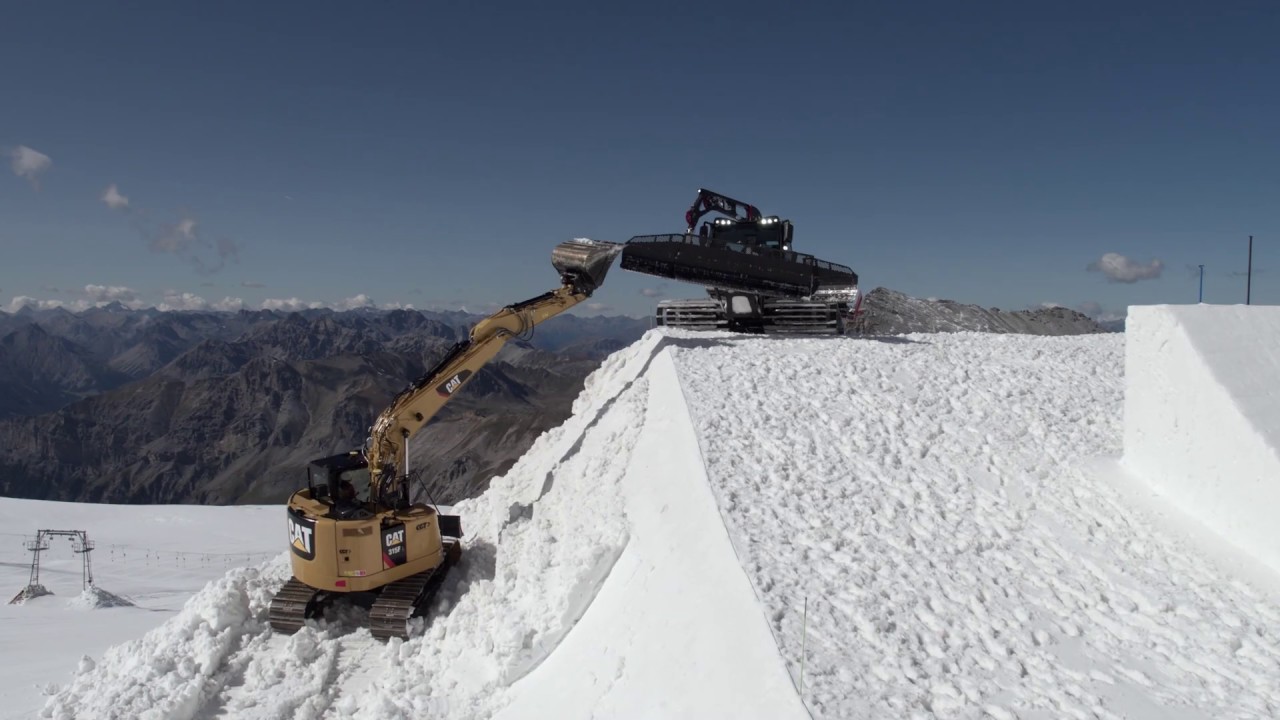 PRINOTH X CAMP Snow Park Construction with Leica iCON alpine - YouTube