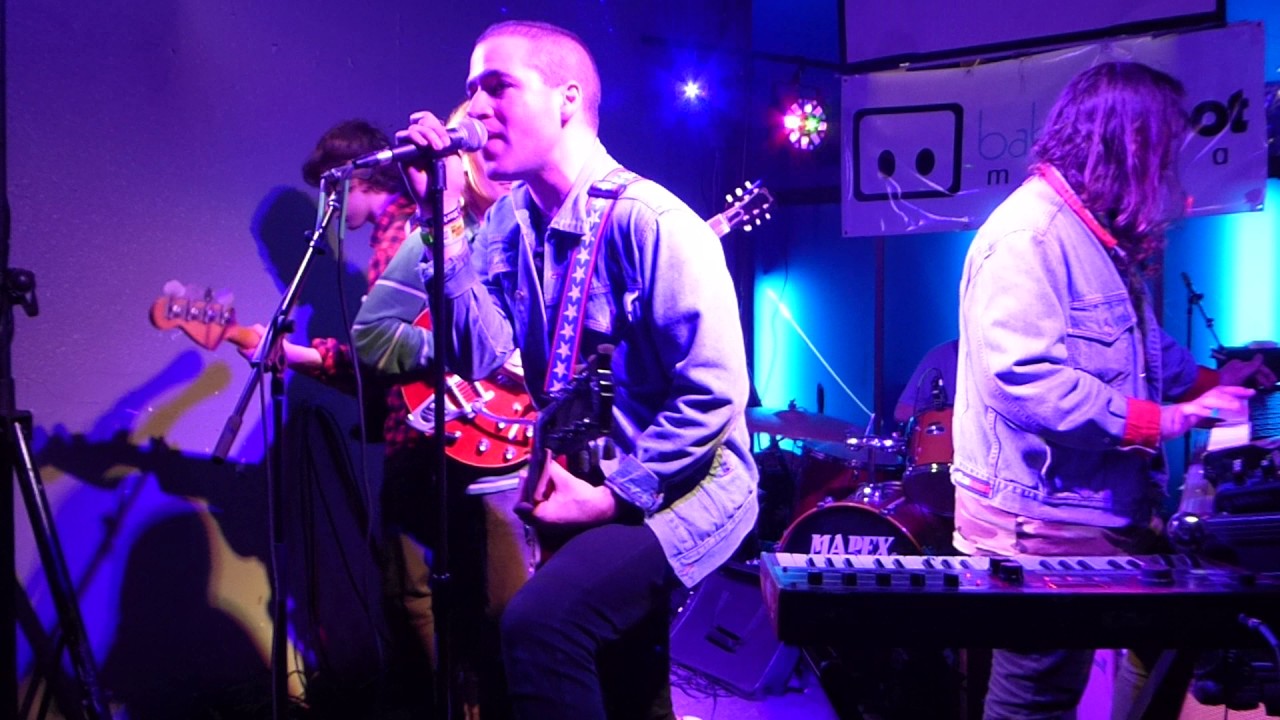 White Reaper - Judy French (SXSW 2017) HD - YouTube