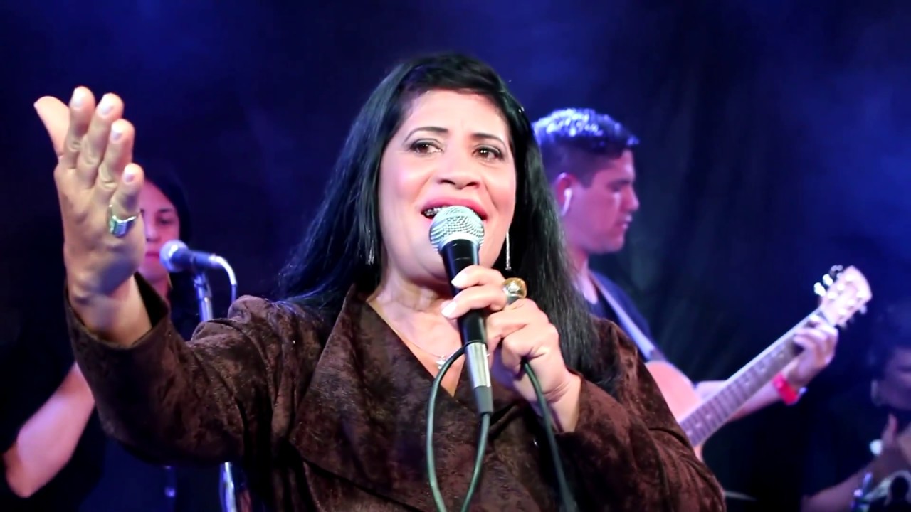 Cida de Souza - Filho estou aqui - YouTube