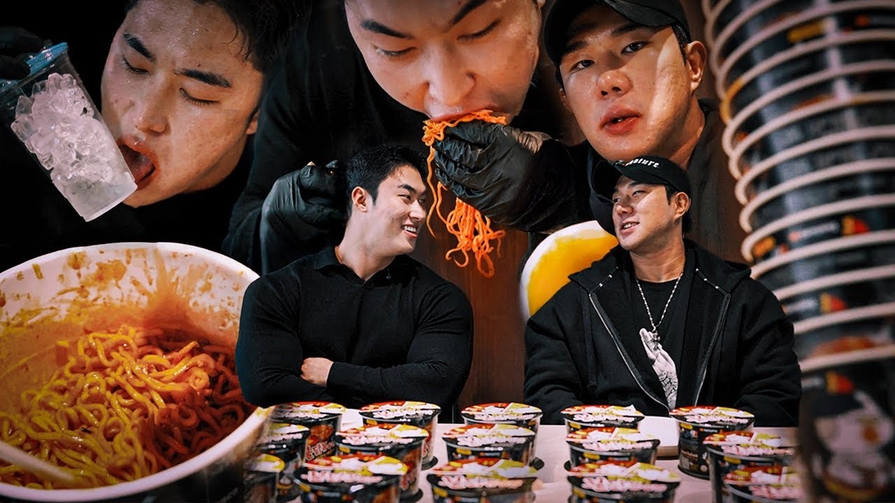맵찔이 보디빌더의 불닭 15개 먹방 | Bodybuilder Buldak Mukbang - YouTube