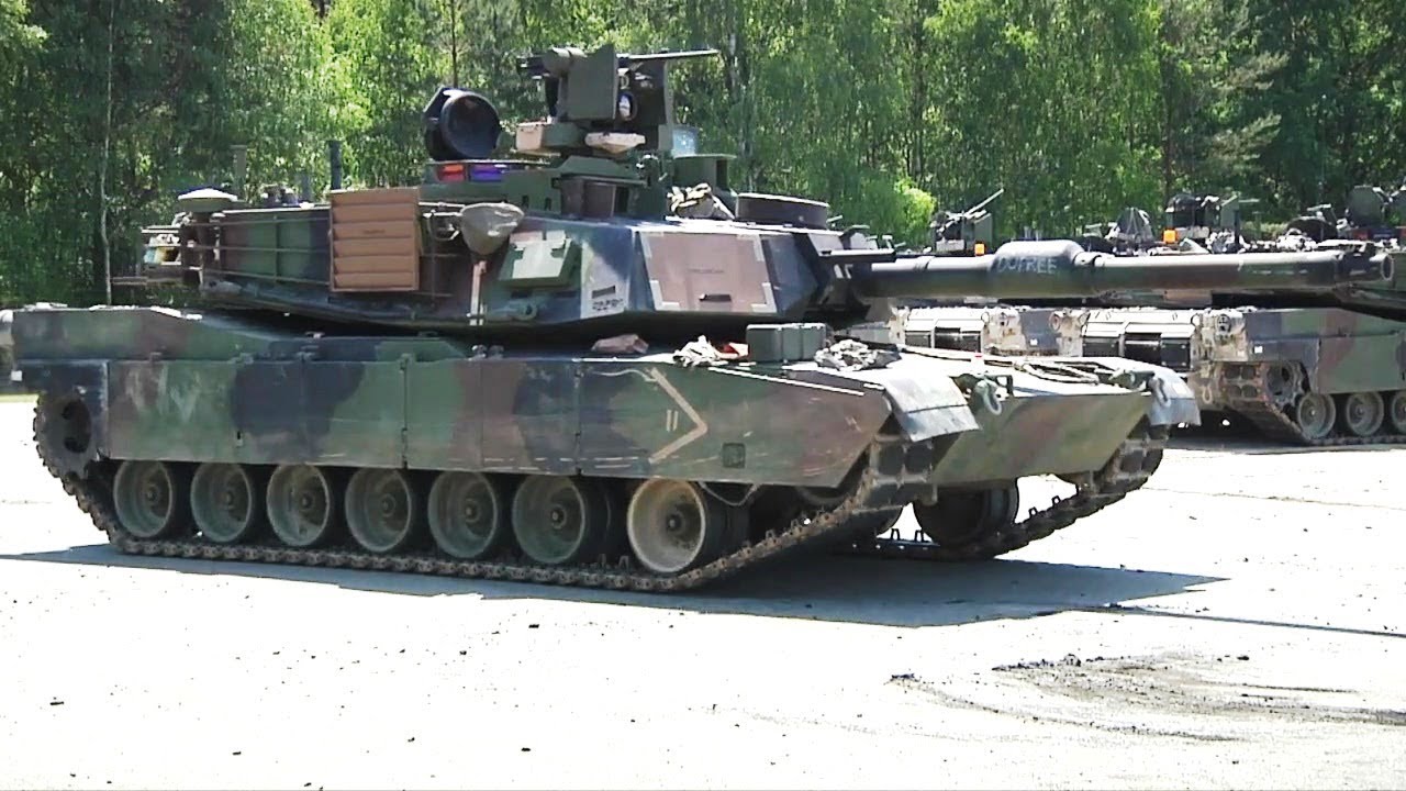 M1A2 SEP V2 Abrams форсирует реку по понтонному мосту l M1A2 SEP V2 ...