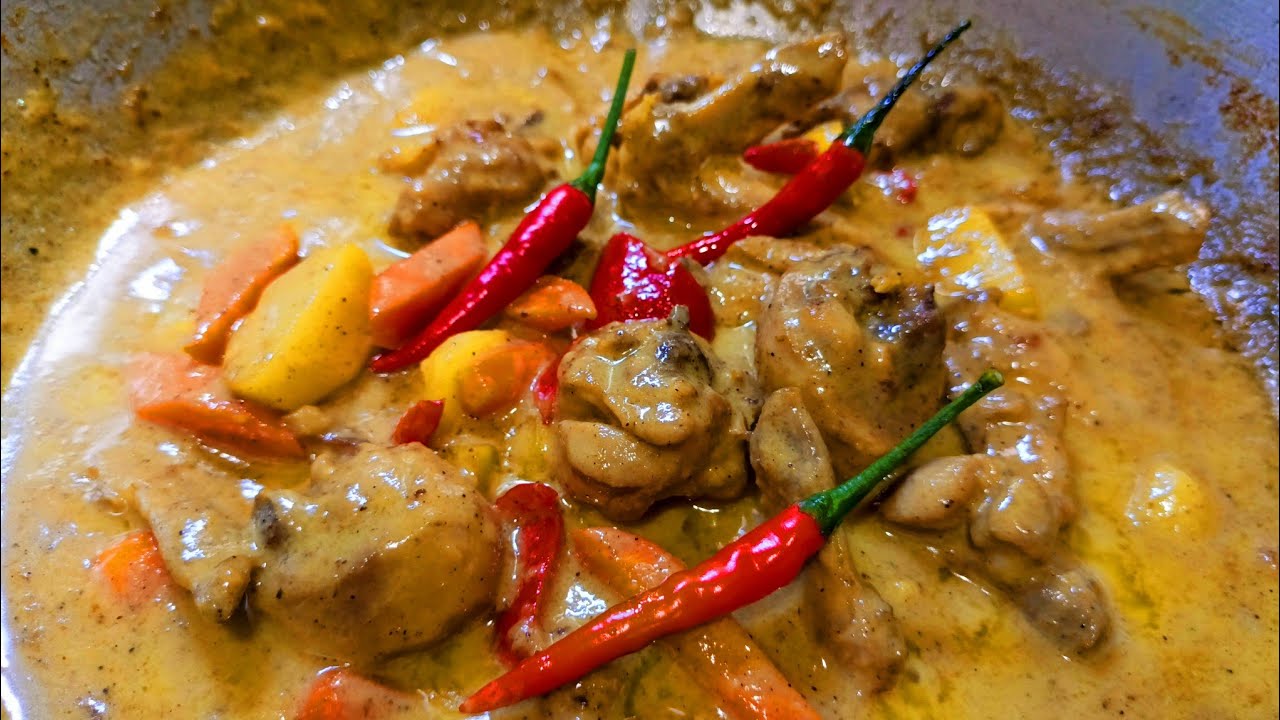 CHICKEN CURRY SA GATA | Simple at masarap na luto | Creamy chicken ...