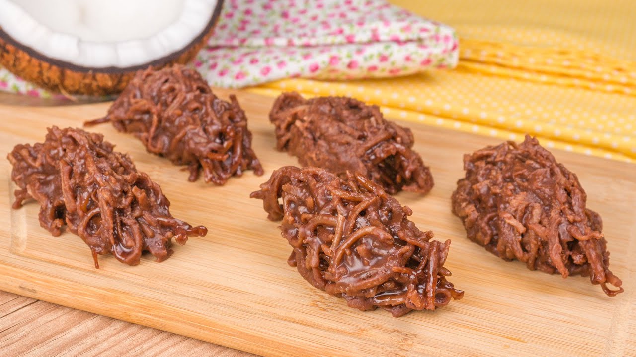 COCADA DE CHOCOLATE OU DE BRIGADEIRO SÓ 4 INGREDIENTES | Cook'n Enjoy ...