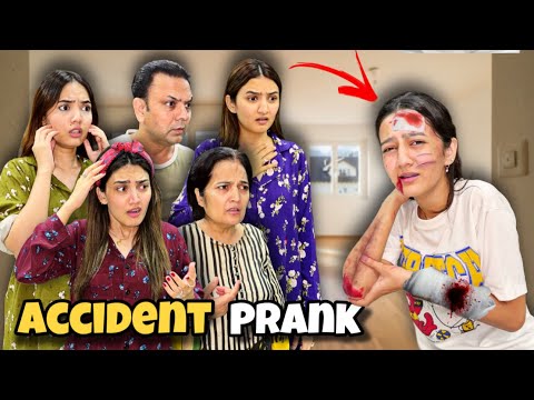 Accident Prank With My Family 😱| Sab boht Dr gye 😂| Sistrology