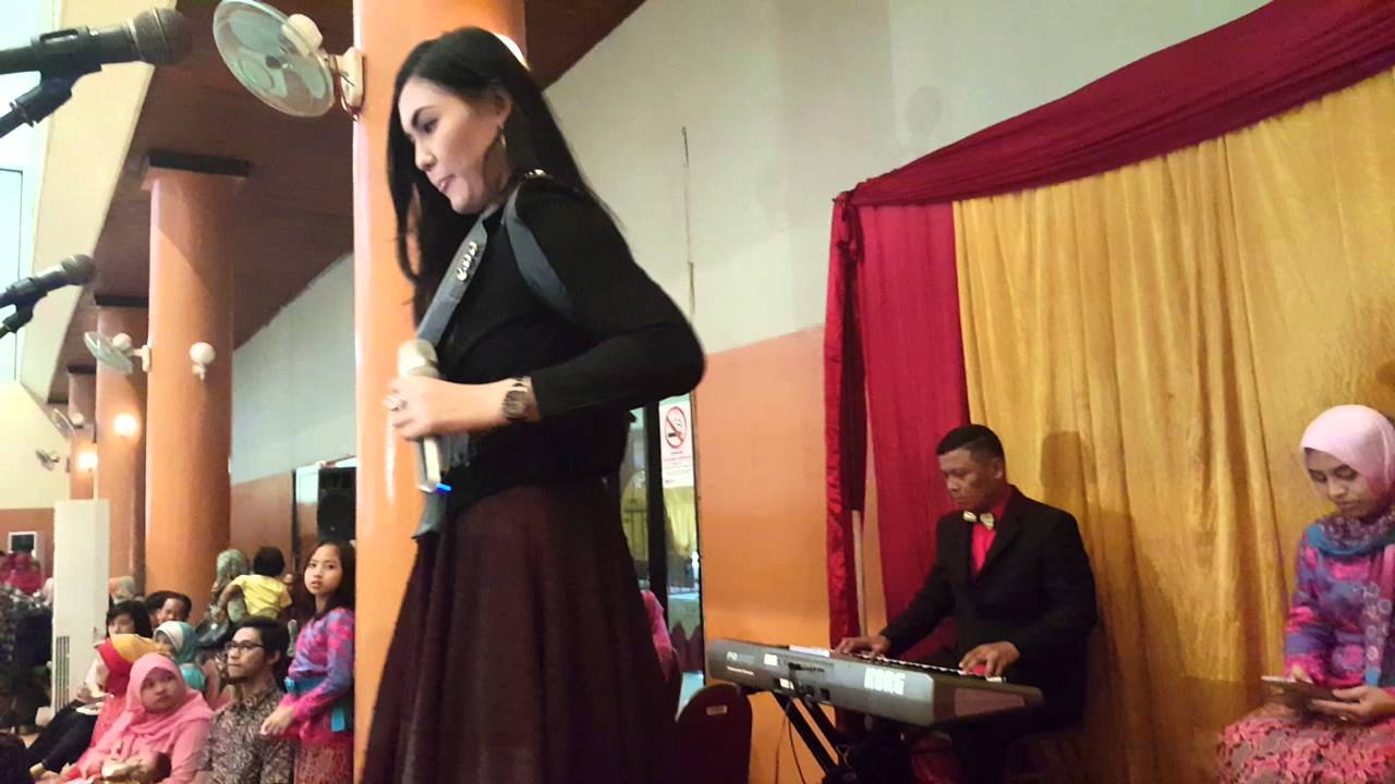 wedding perform organ tunggal GOR sunter jakarta - YouTube