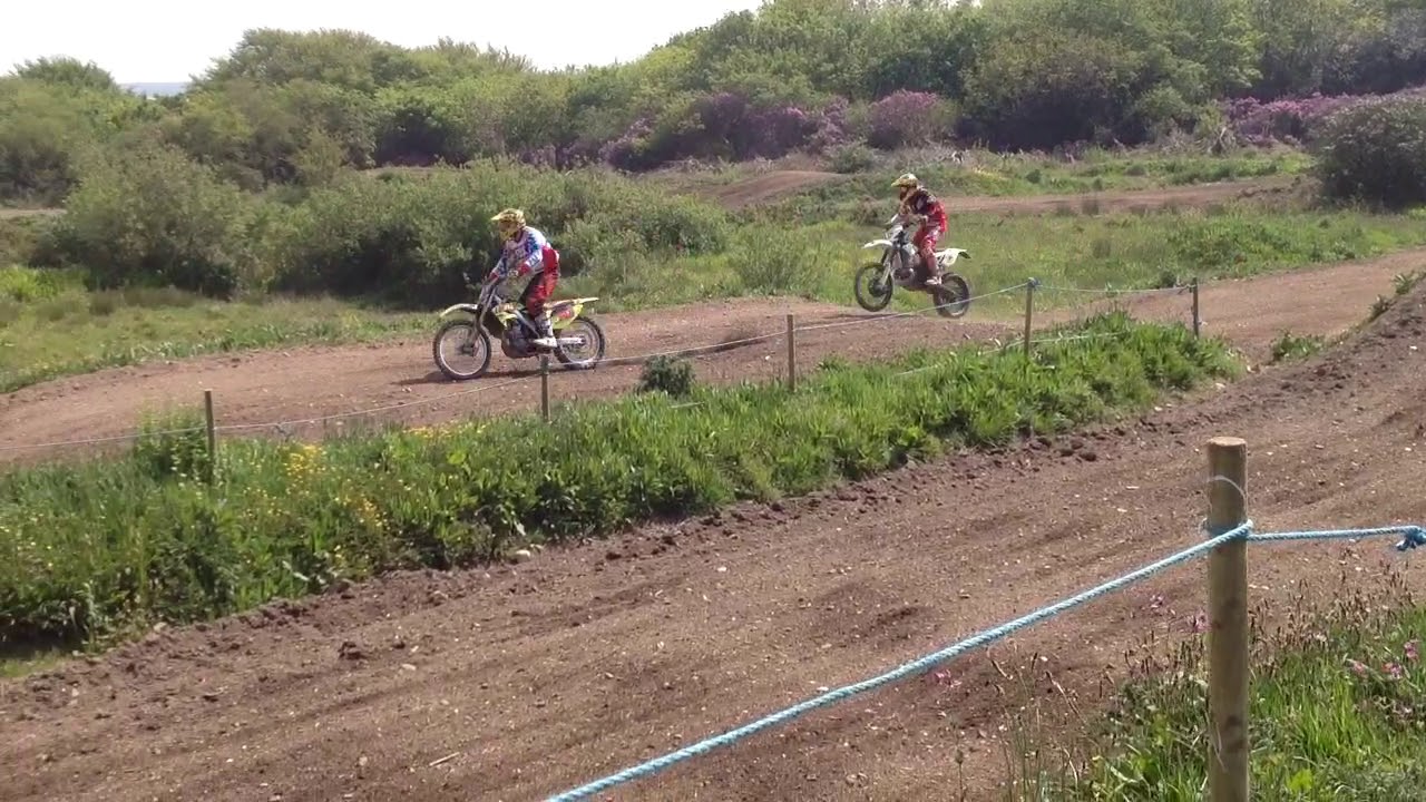 Mitchell mx track Cornwall 18/05/19 intermediate group - YouTube