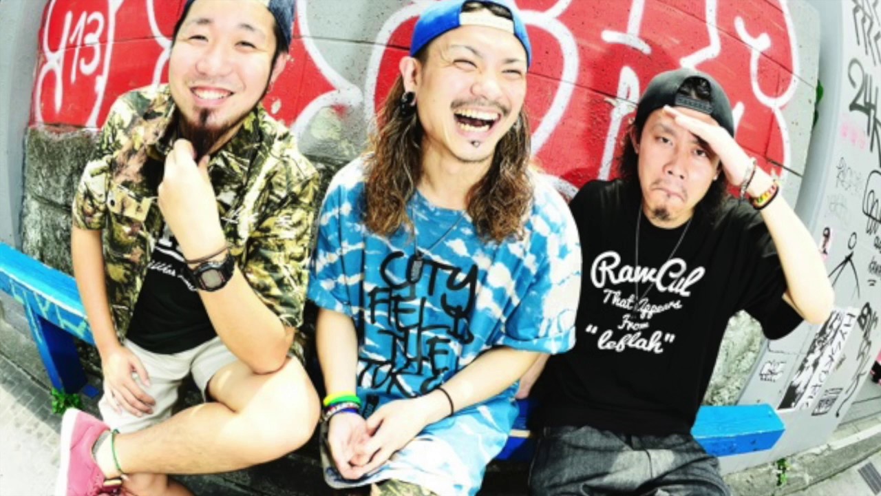 wanima charm カラオケ - YouTube