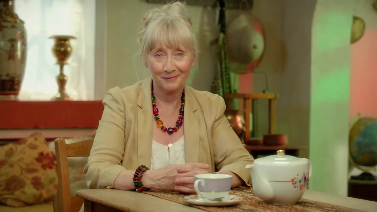 CBeebies Meet Great Aunt Lizzie Teacup Travels -Newest Cbee - YouTube