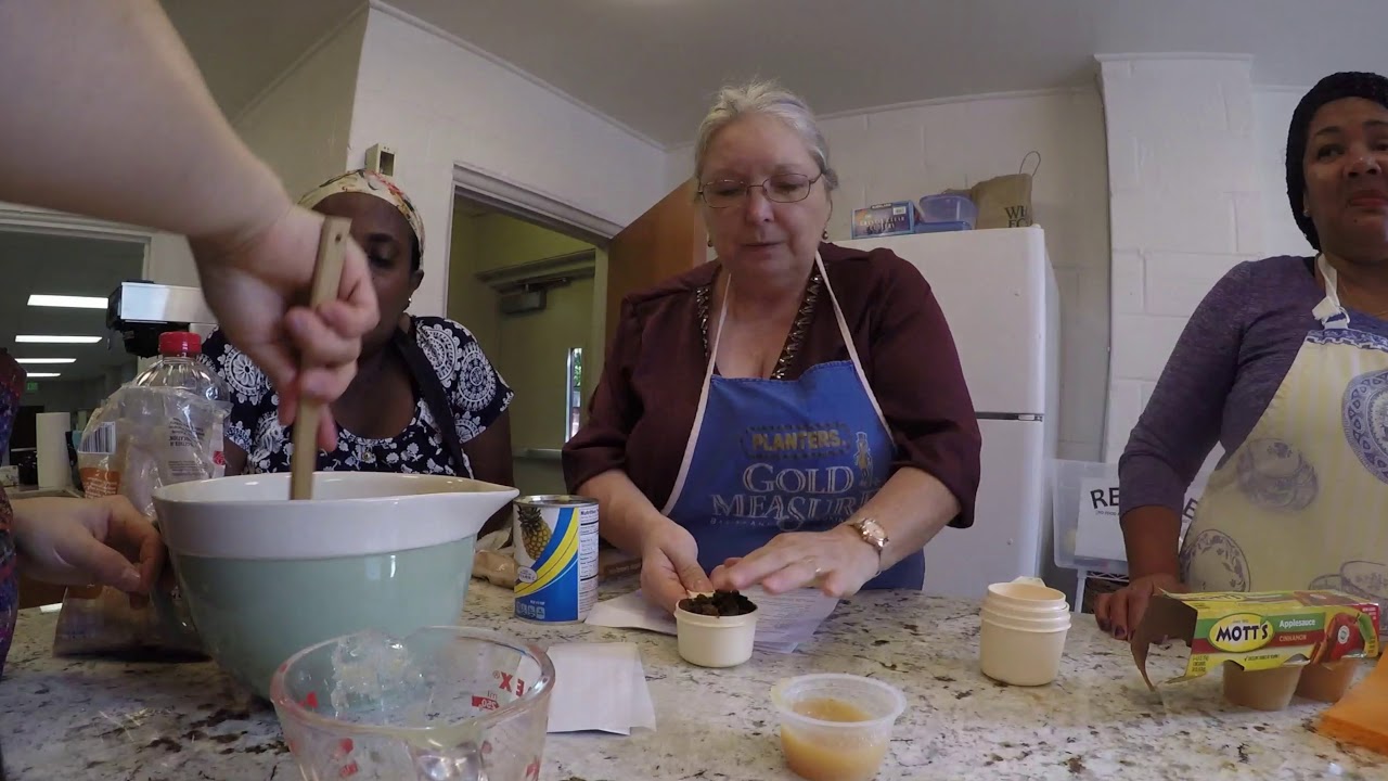 ESL Baking class - YouTube