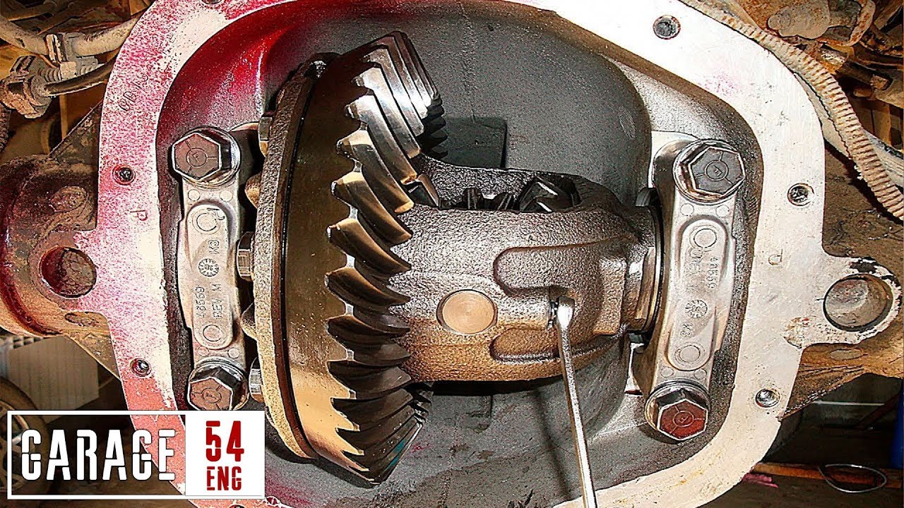 Flipping the rear diff – four gears in reverse - YouTube