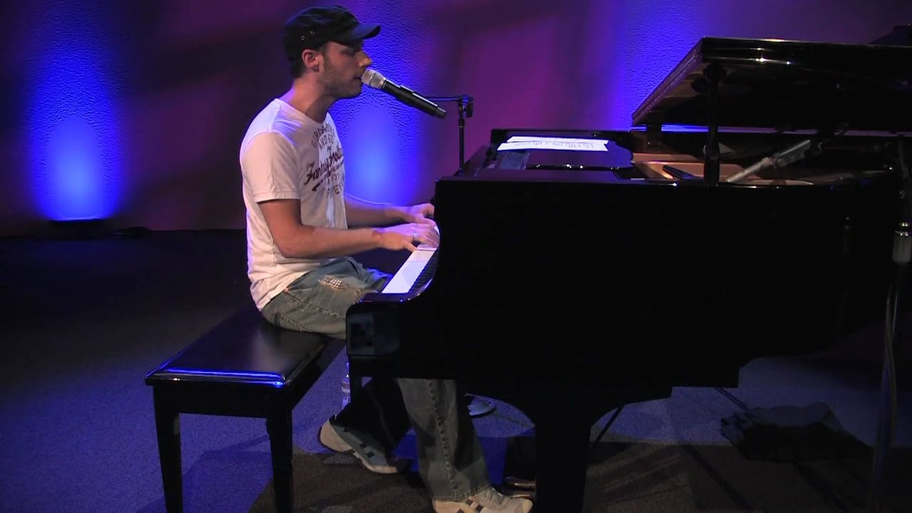 Everything to Me (Live) - Tom Wehrle - YouTube