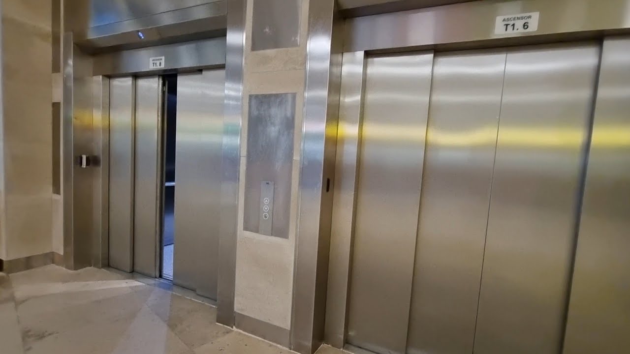 2 BIG & NICE Thyssen Krupp MRL elevators @ Valencia Airport, Spain 🇪🇸 - YouTube