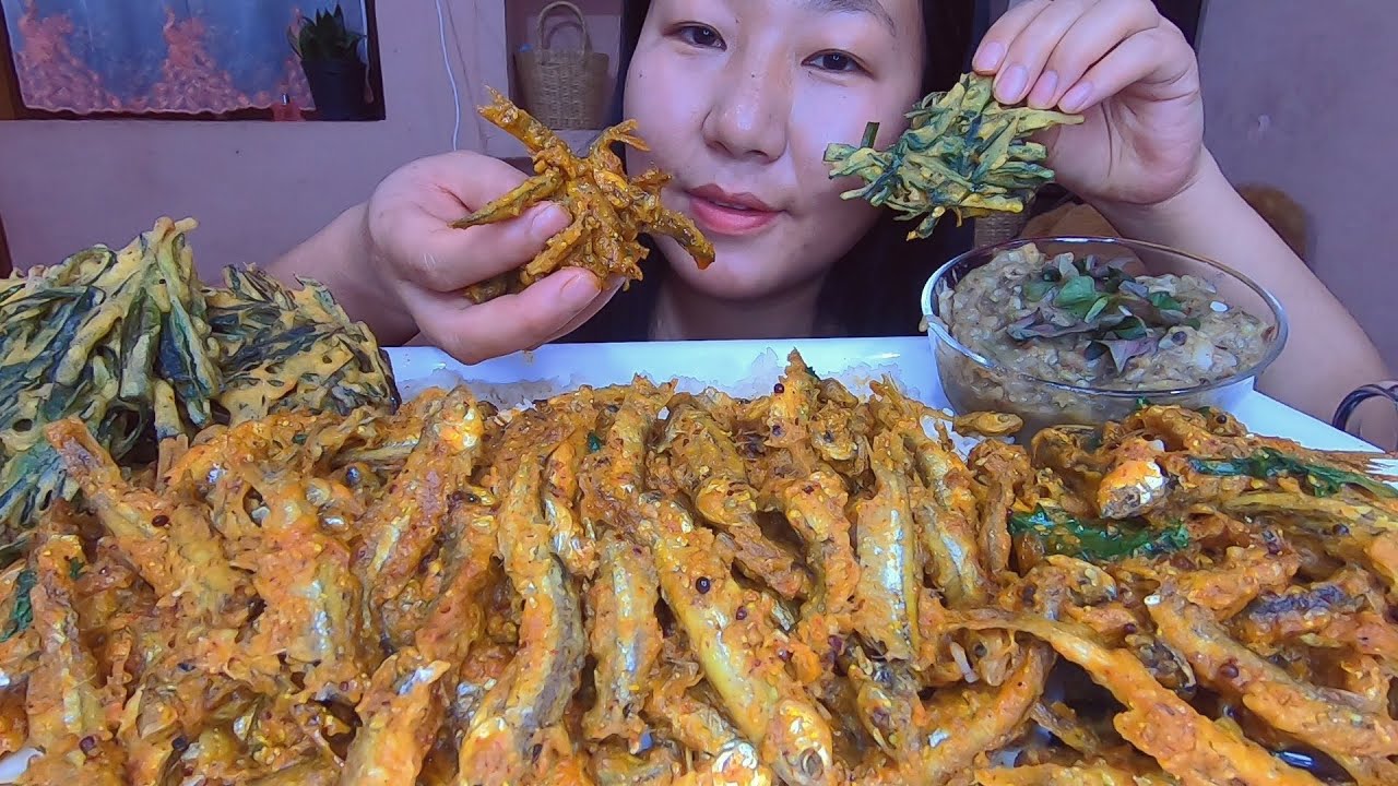 Small Fish Curry ( Trying New Recipe) || LafuTharo, Hawai Mubi Alu ...