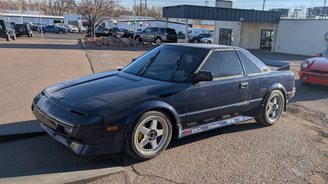 I picked up a new MR2! // New plans and builds! - YouTube