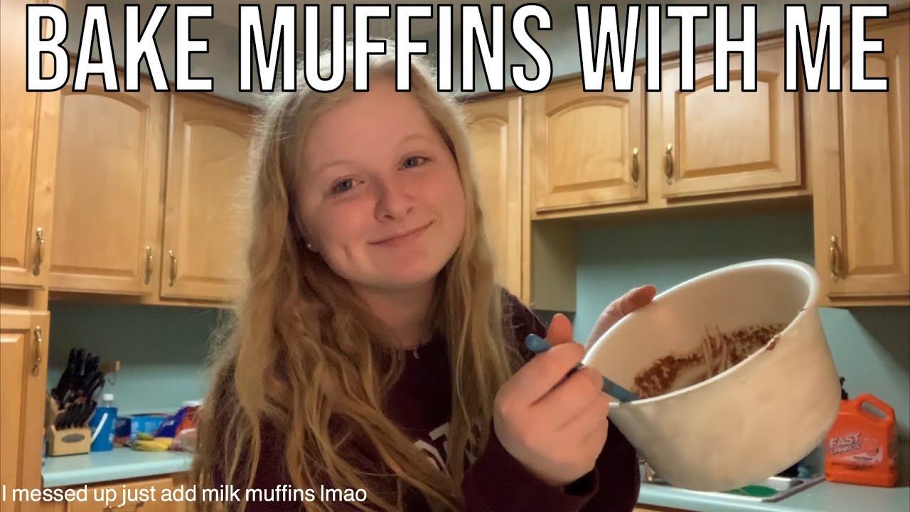 Bake muffins with me - YouTube