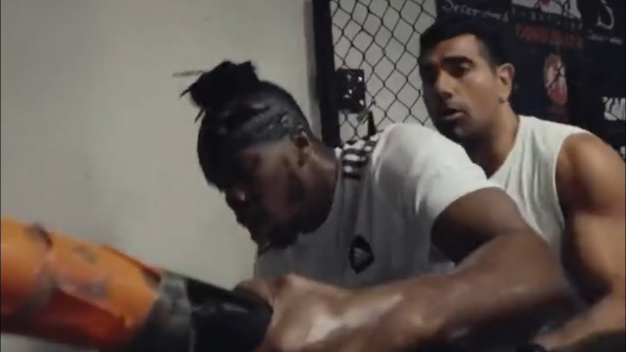 KSI PASSED OUT TWICE DURING WORKOUT!😳 - YouTube