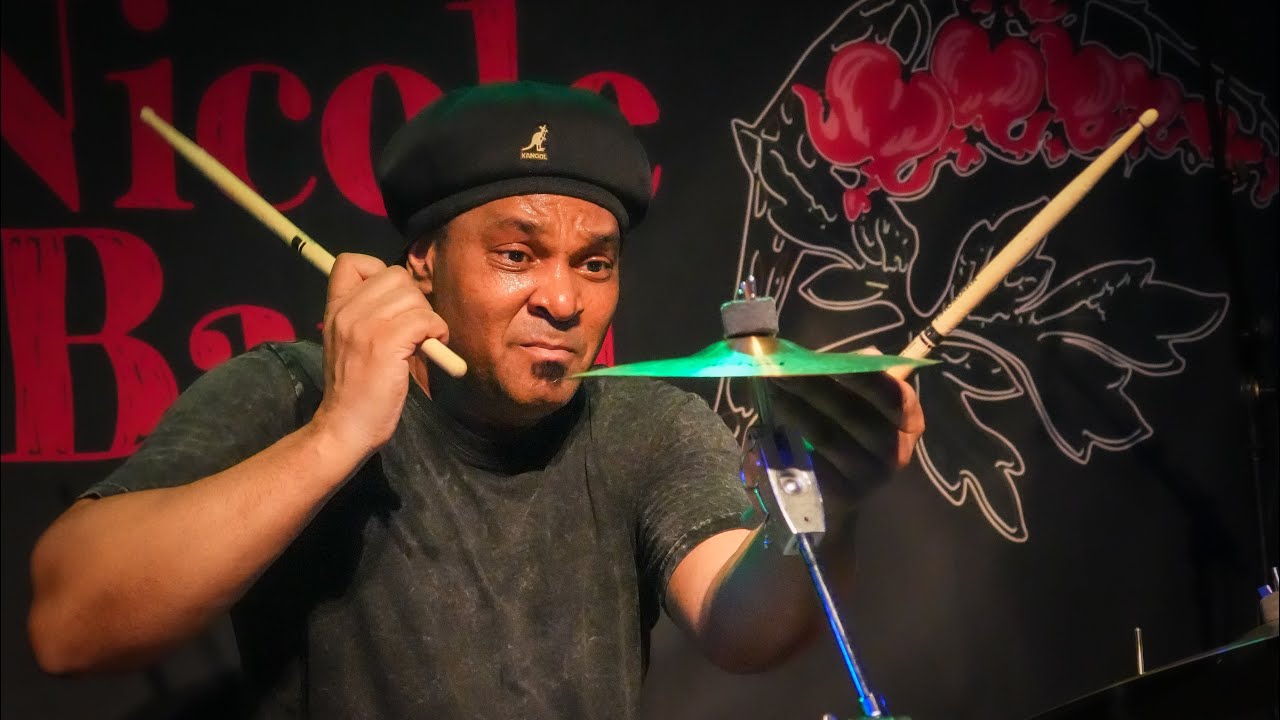 Danielle Nicole Band 🔆 save me 🔸go-go ray solo 🌀 Gerd's juke joint ...