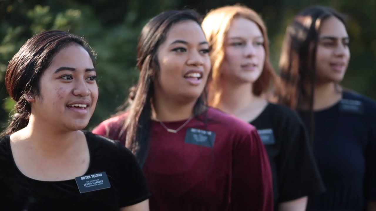 MISSIONARIES FROM THE LDS SINGING TONGAN HYMNS - YouTube