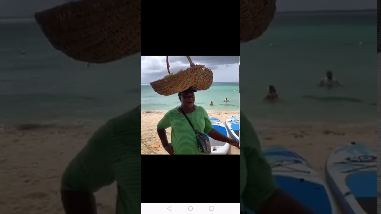 Lady singing the coconut song!!! - YouTube
