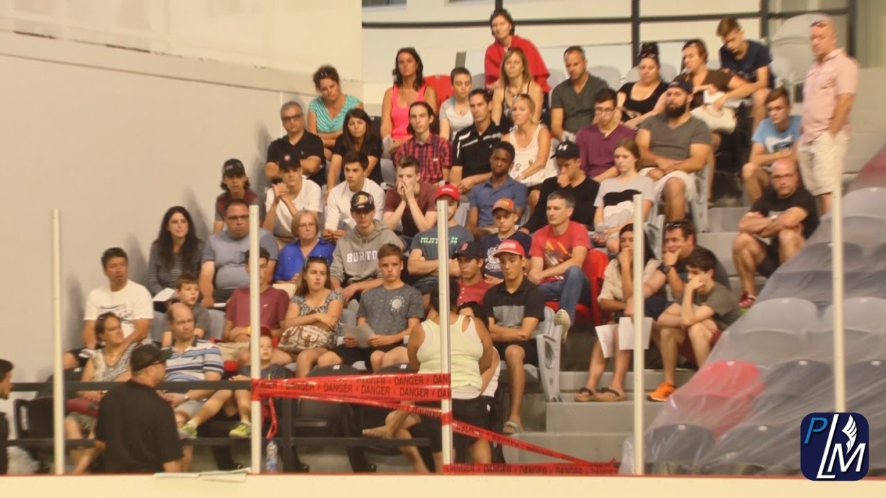 La visite des joueurs et parents | Complexe JC Perreault - YouTube