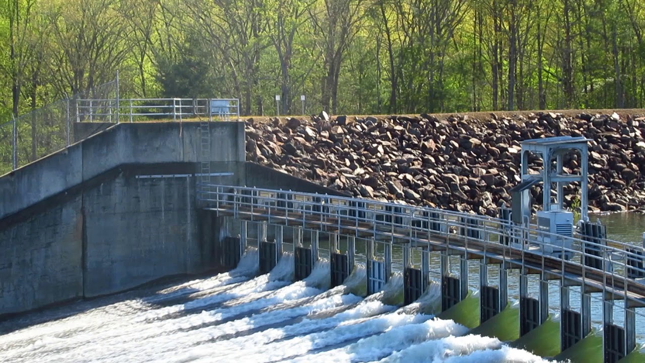 Lake Chatuge Dam Flood Gates Open - YouTube