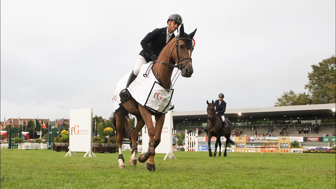 Emeric George tras ganar en el CSI4* Las Mestas - YouTube