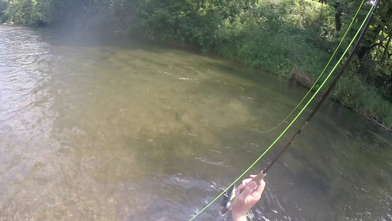 HOW TO ROLL CAST!!! - YouTube