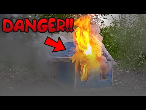The doll's house is on fire. Fire truck model in action. - YouTube